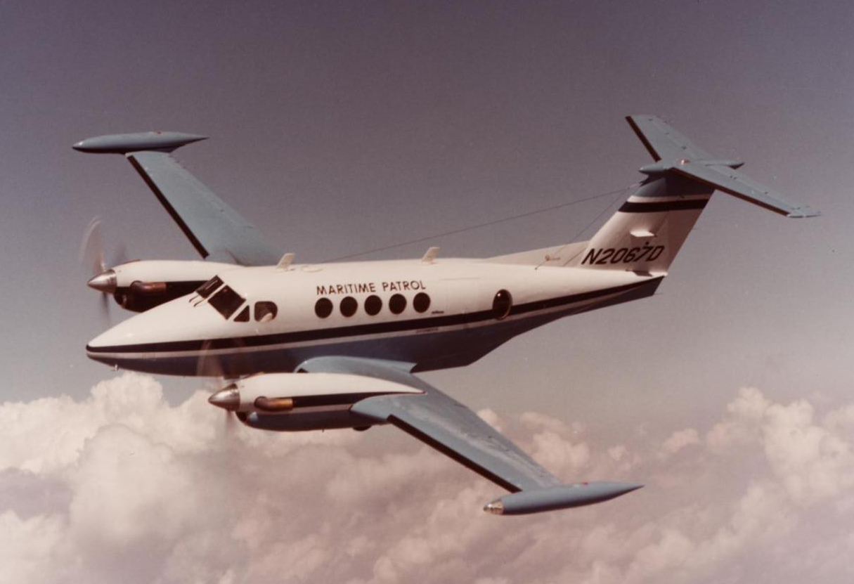 Beechcraft B-200T & B-200 Image Gallery (Aviación Naval Uruguaya ...